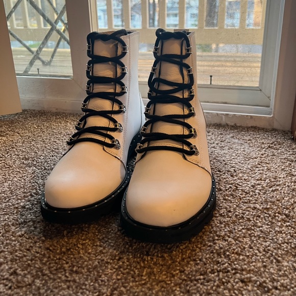 Sorel | Shoes | Sorel Womens Waterproof Combat Boots | Poshmark